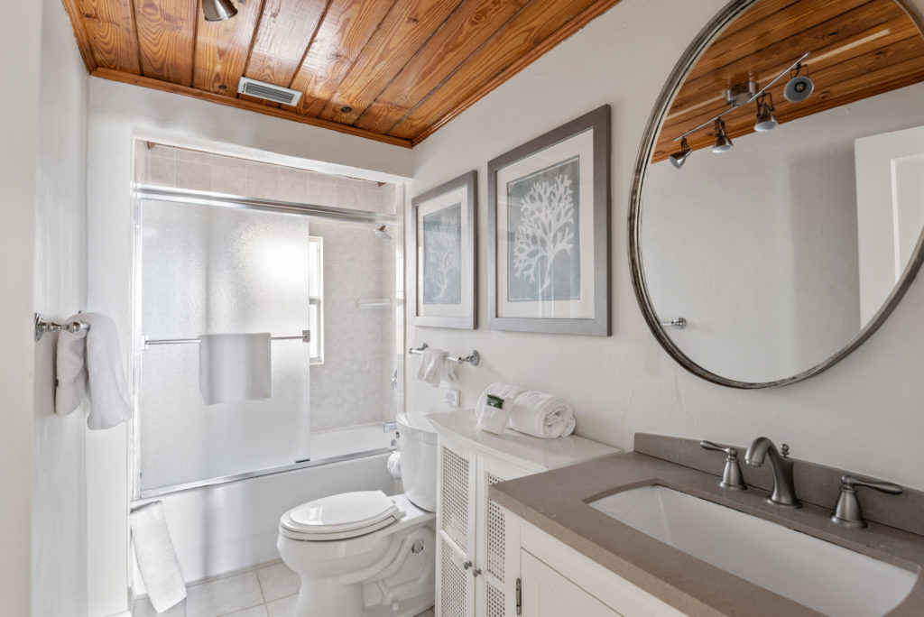 Indian Rocks Inn - Vacation Rentals in Indian Rocks Beach